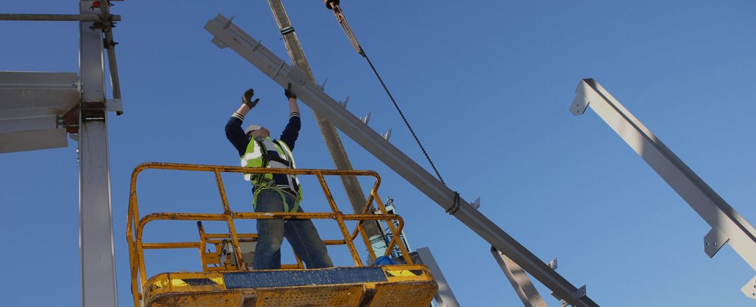 Aerial and Scissor Lift/Mobile Elevated Work Platform Training (English ...